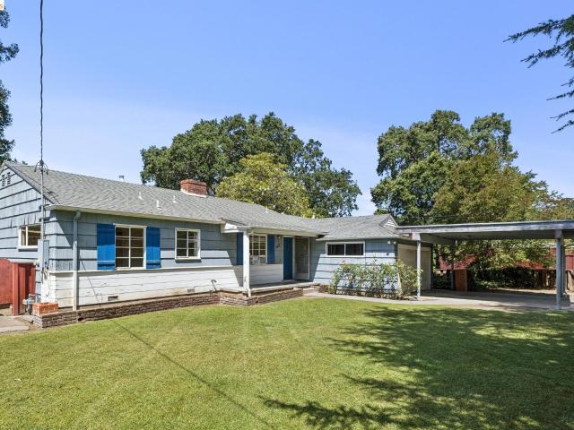 1035 Oak Grove Rd