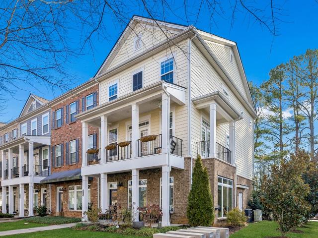 1035 Avery Park Dr