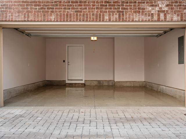 1035 Chester Ave # 5