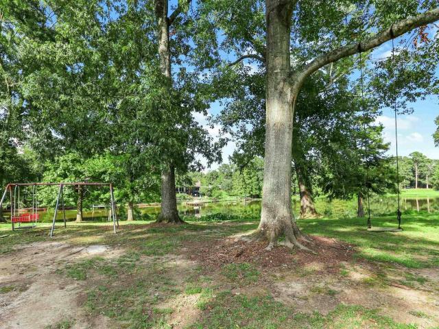 1035 Claiborne Rd, Baton Rouge, LA