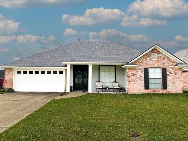 1035 Cressmont St, Bossier City, LA 71111