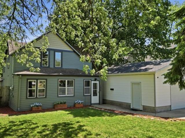 1035 E Main St, Mankato, MN 56001