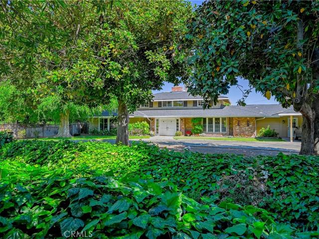 1035 E North Bear Creek Dr