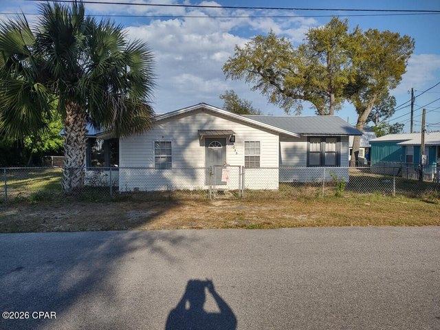 1035 E Park St, Panama City, FL 32404