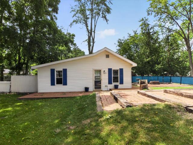 1035 Fairview Avenue