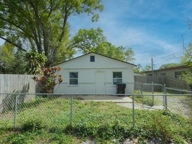 1035 Farwell Ave, Orlando, FL 32807