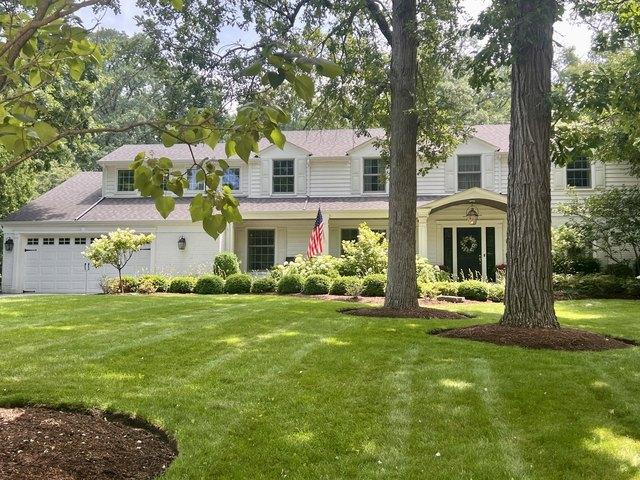 1035 Forest Hill Rd, Lake Forest, IL 60045