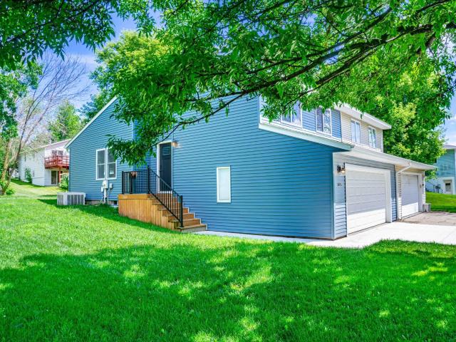 1035 Fox Run Road