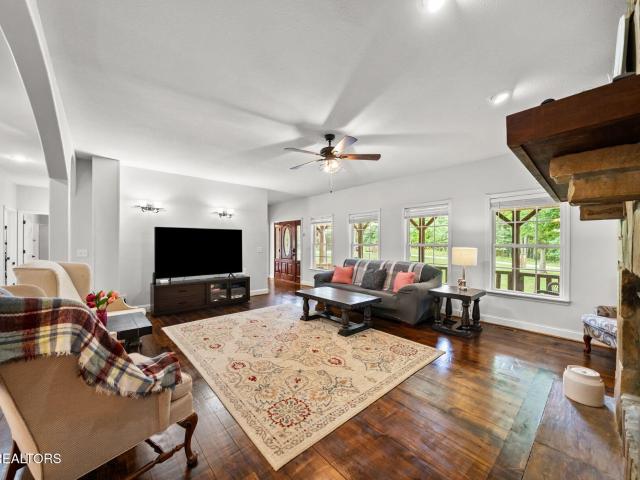 1035 Gray Eagle Drive