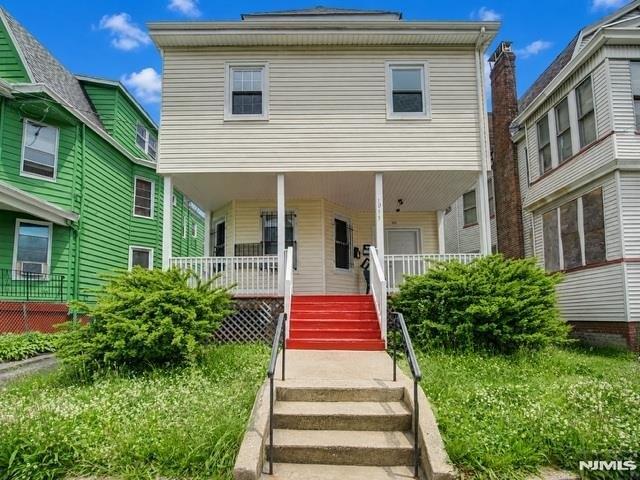 1035 Hunterdon St, Newark, NJ 07112