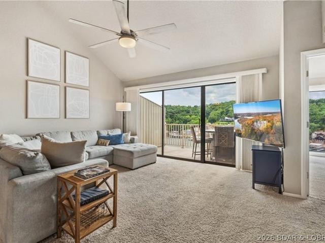 1035 Indian Pointe Unit 1035, Osage Beach, MO 65065