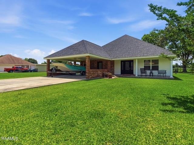 1035 Jeffery Dr, Saint Martinville, LA 70582