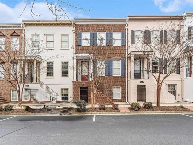 1035 Pearl Pt, Atlanta, GA 30328