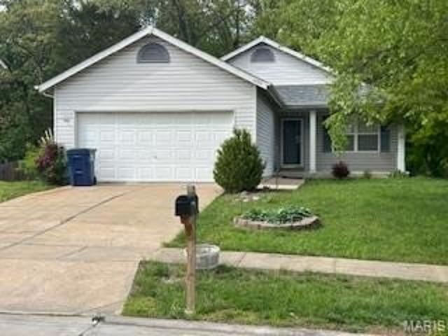 1035 Providence Pointe Dr, Wentzville, MO 63385