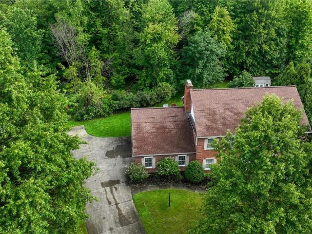 1035 Stratford Place