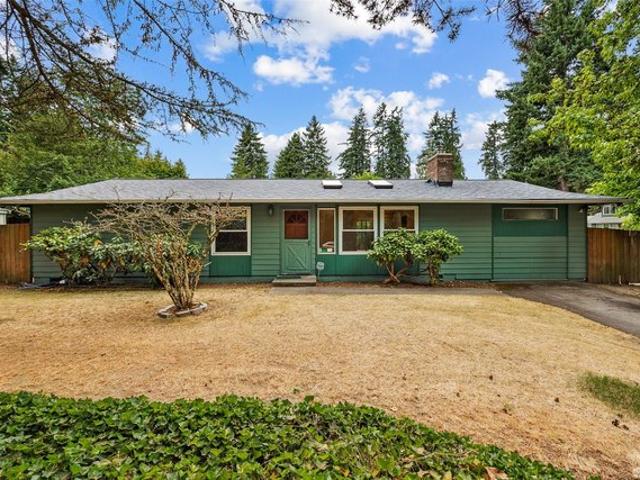 1035 th Ave E, Puyallup, WA 98373