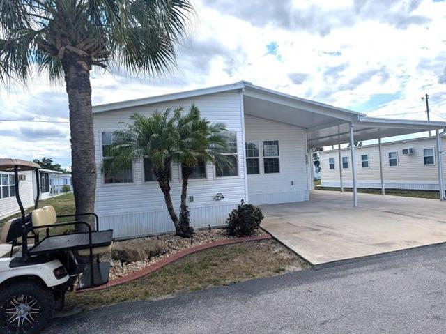 1035 W Virginia Dr, Sebring, FL 33870