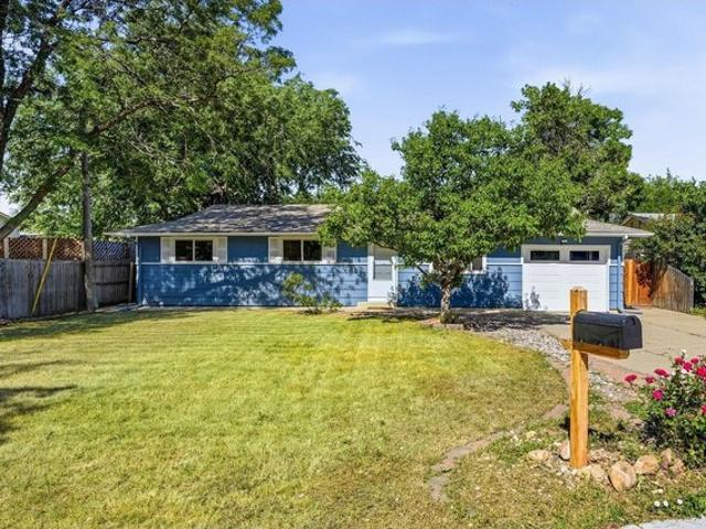 1035 6th St, Berthoud, CO 80513