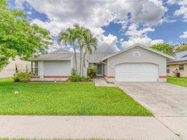 10360 NW 31st Ct, Sunrise, FL 33351
