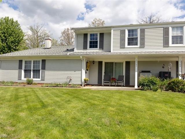 10362 Independence Dr Unit 19B, North Royalton, OH 44133