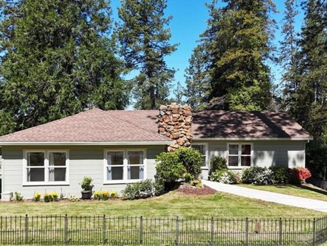 10362 Mercury Dr, Grass Valley, CA 95945