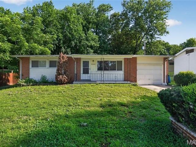 10365 Nashua Dr, Saint Louis, MO 63136