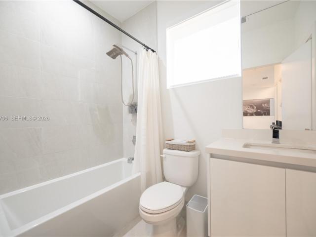 10366 NW 68th Ter, Doral, FL 33178 | MLS #A11974 | Compass