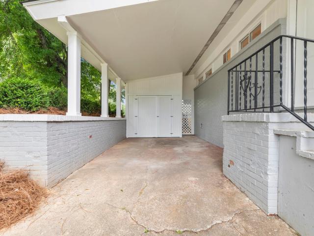 1036 Montclair Road