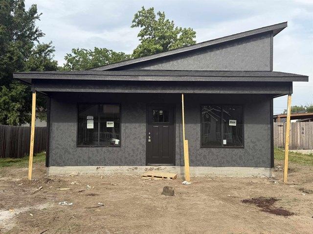 1036 N Cleveland Ave, Wichita, KS 67214