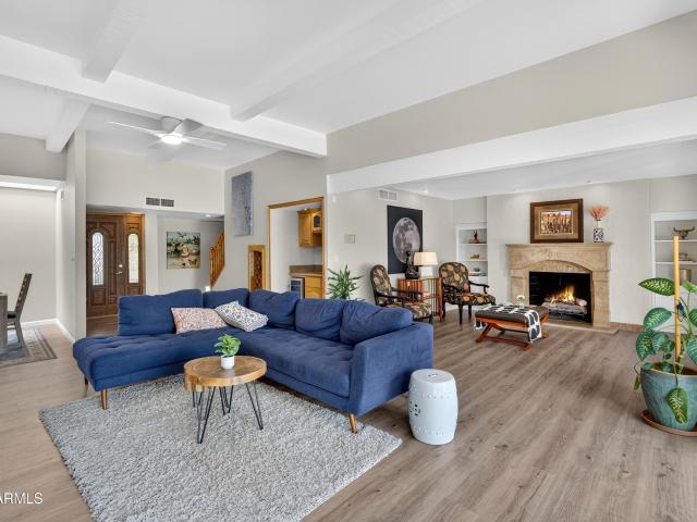 1036 n sierra hermosa drive