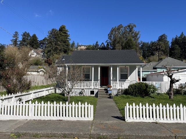 1036 O St, Fortuna, CA 95540
