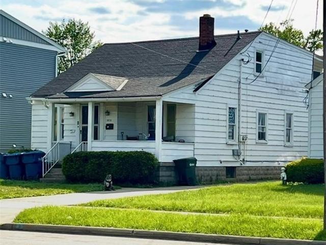 1036 Oberlin Ave, Lorain, OH 44052