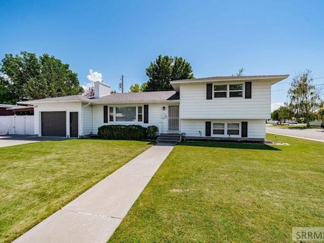 1036 Atlantic St, Idaho Falls, ID 83404