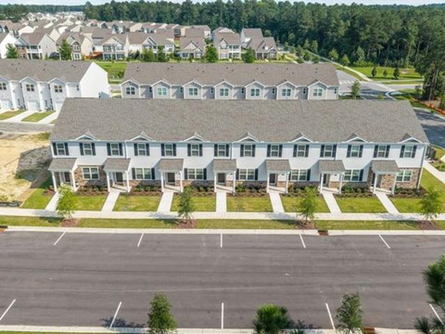 1036 Bayard Wootten Way, New Bern, NC 28562