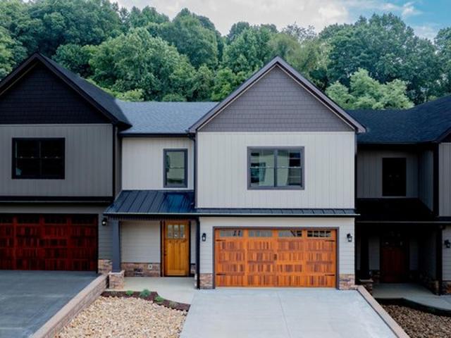 1036 Cummings St Unit 3, Abingdon, VA 24211