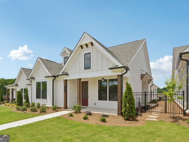 1036 Eastman Court