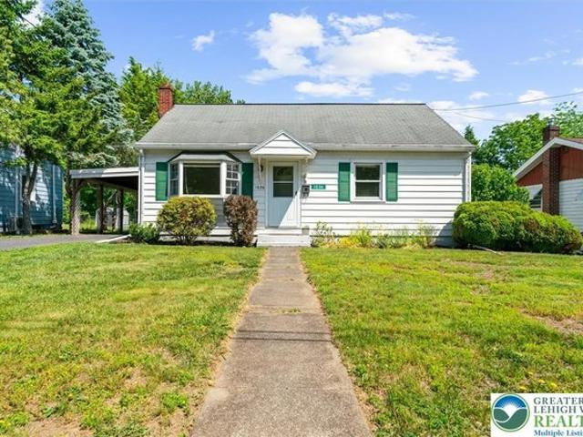 1036 Fritz Ave, Stroud Township, PA 18360