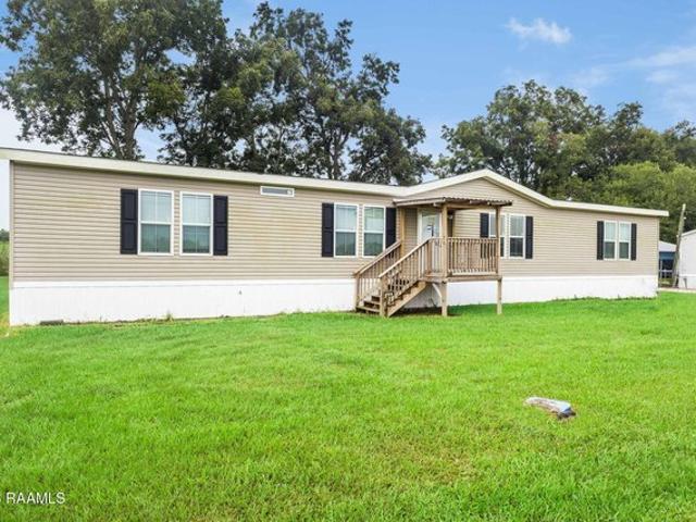 1036 George Touchet Rd, Breaux Bridge, LA 70517