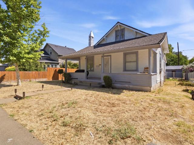 1036 Johnson Street