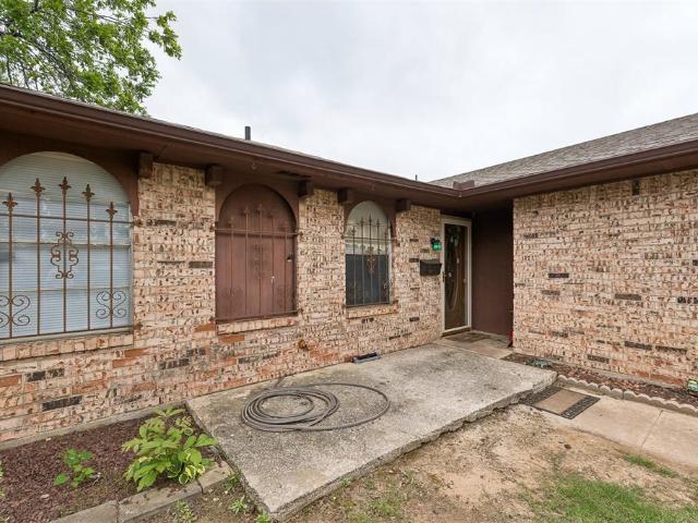 1036 Larkspur Road