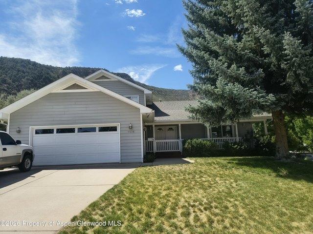 1036 Park West Dr, Glenwood Springs, CO 81601
