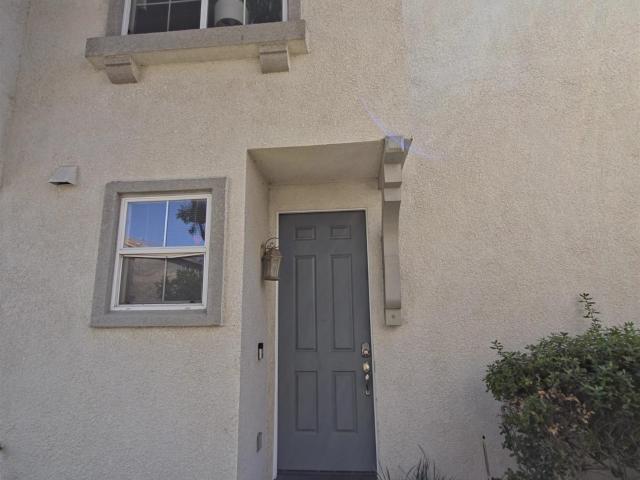1036 Suncrest Ct
