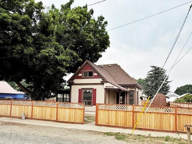 1036 Tamar St, Baker City, OR 97814