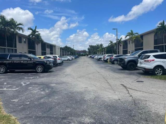 10370 220th St SW #206, Cutler Bay, FL 33190