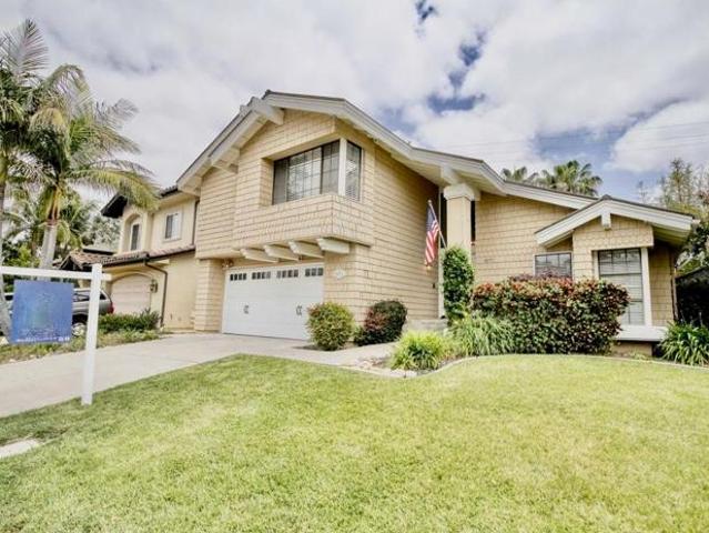 10371 Rue Finisterre, San Diego, CA 92131