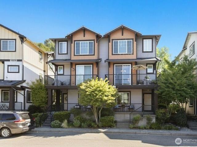 10372 th Pl NE Apt 101, Redmond, WA 98052