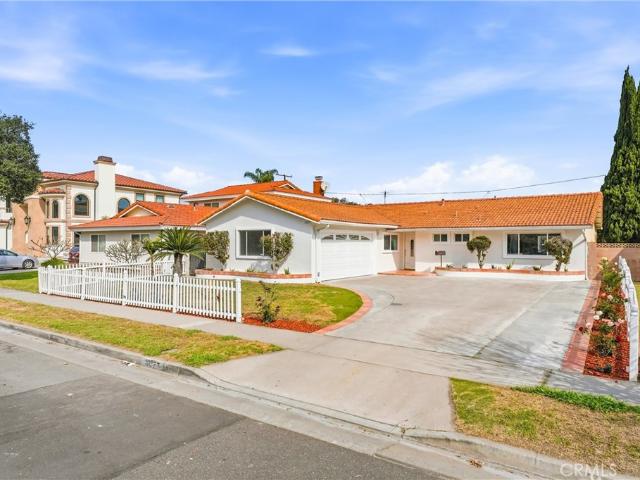 10377 Morning Glory Ave, Fountain Valley, CA 92708 | Compass
