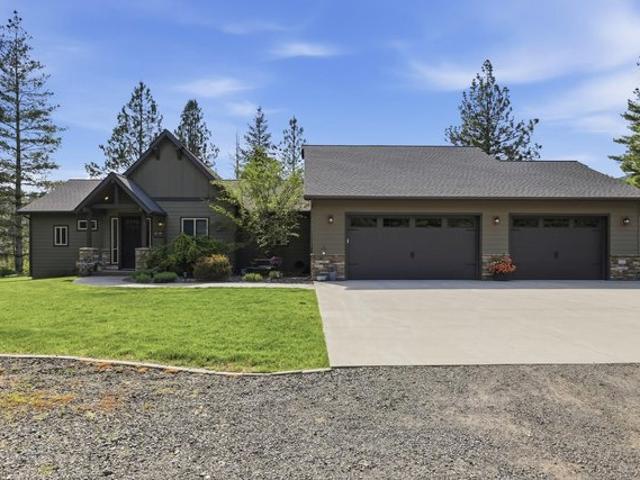 10374 W Casa Ranchero Dr, Coeur D Alene, ID 83814