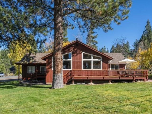 10374 Regency Cir, Truckee, CA 96161