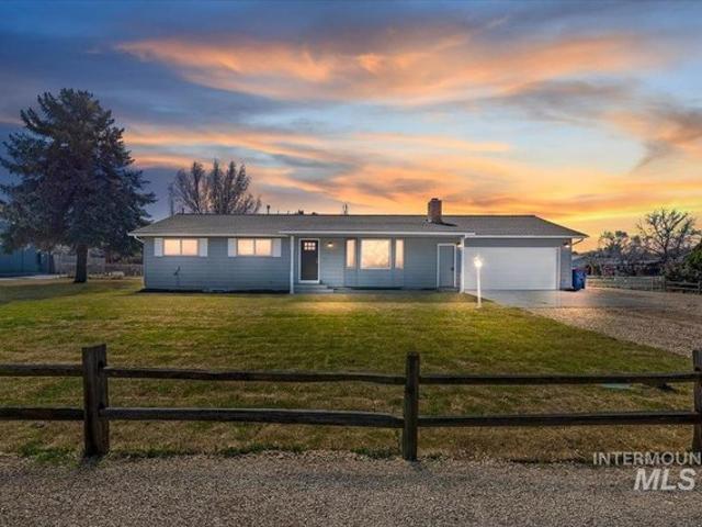 10375 W Roan Meadows Dr, Boise, ID 83709